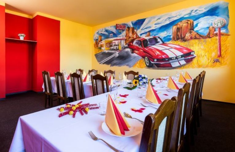 Nejlepší motoresty v Česku: Tady si budete připadat jako na nedělním ...